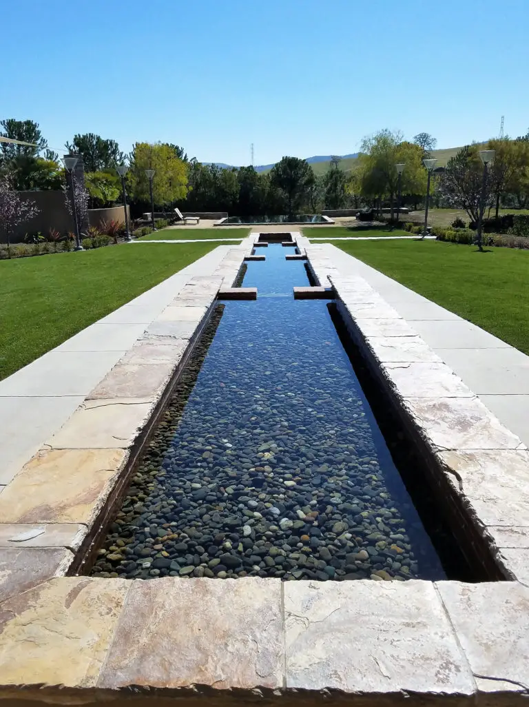 31 Best Garden Water Ideas for the Perfect Garden! – Green Garden Tribe